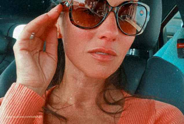 I’m dressed - Kelly Hart Official Photos | LoyalFans