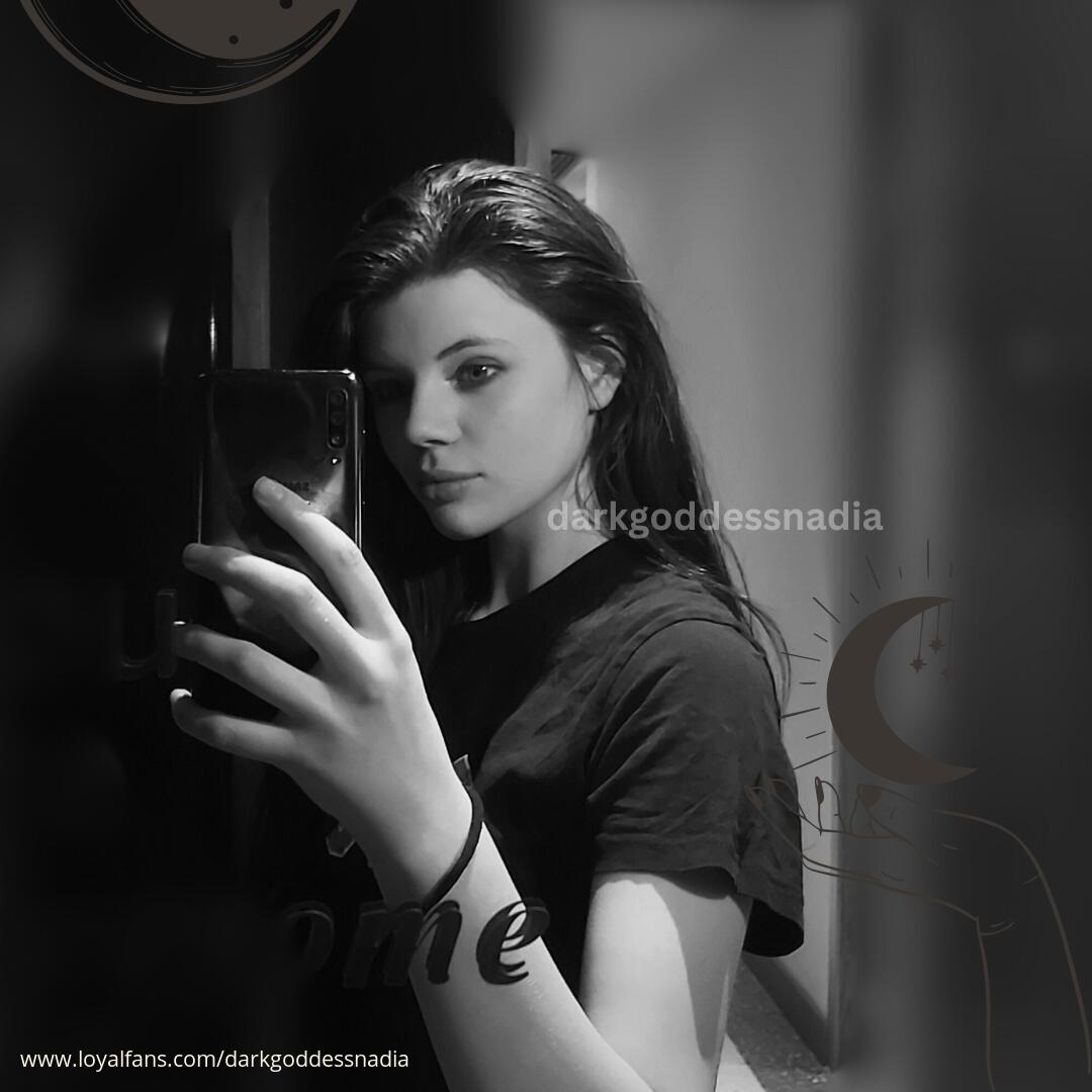 Dark Goddess Nadia's Official Social Fan Page | LoyalFans