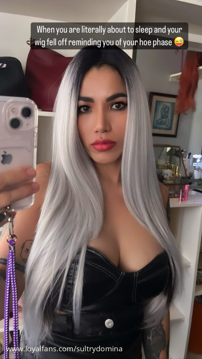 The Hoe Phase - Sultry Domina Official Photos | LoyalFans