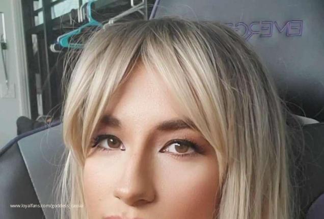 The View in Yesterday's Live - cassia Official Photos | LoyalFans