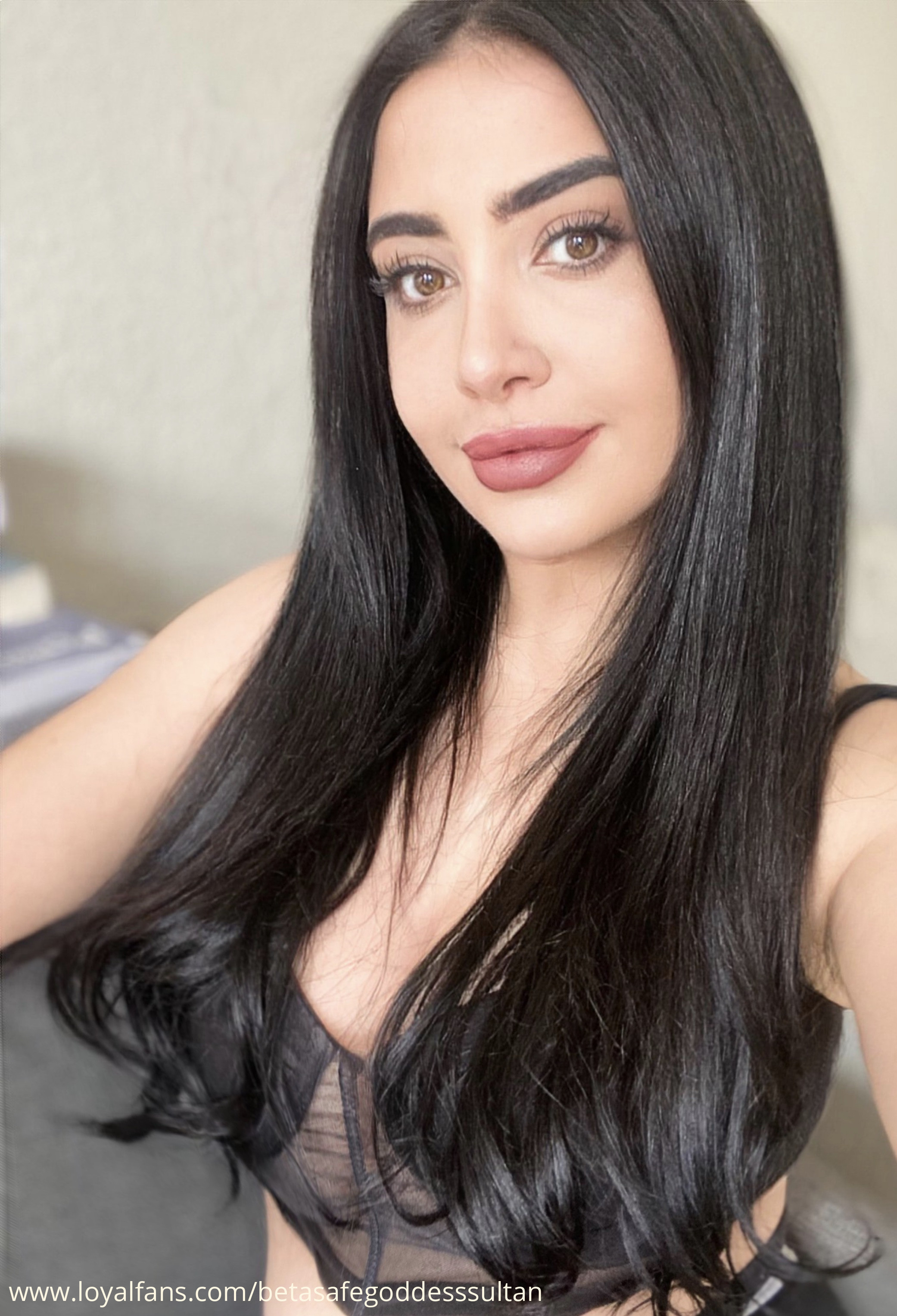 Betasafe Goddess Sultan Findomme Queen ’s Official Social Fan Page | LoyalFans