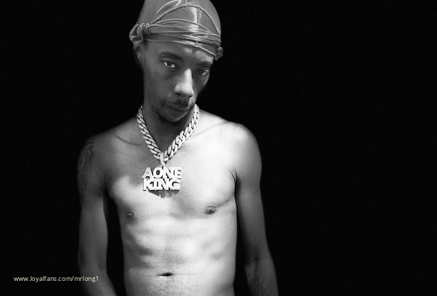 He Long - MrLong1 Official Profile | LoyalFans