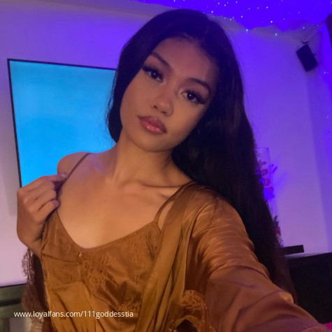 findom princess tia's videos and clips | Official account | LoyalFans