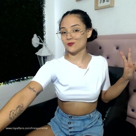 linzeysmith4’s Official Social Fan Page | LoyalFans