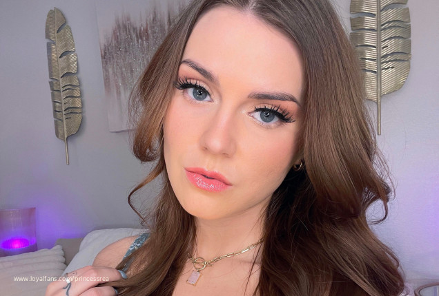 Devoted to Goddess - Princess Rea Official Profile | www.Loyalfans.com