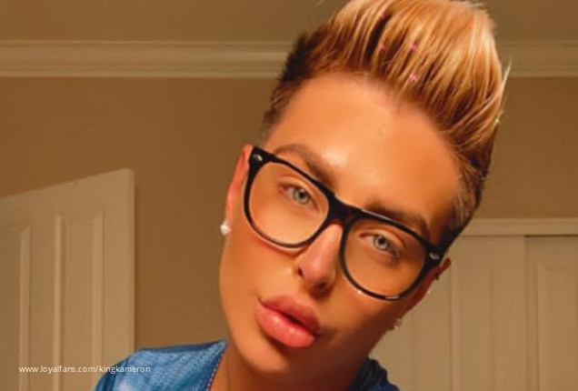 I woke up hard for you... - KAM KARTER Official Photos | LoyalFans