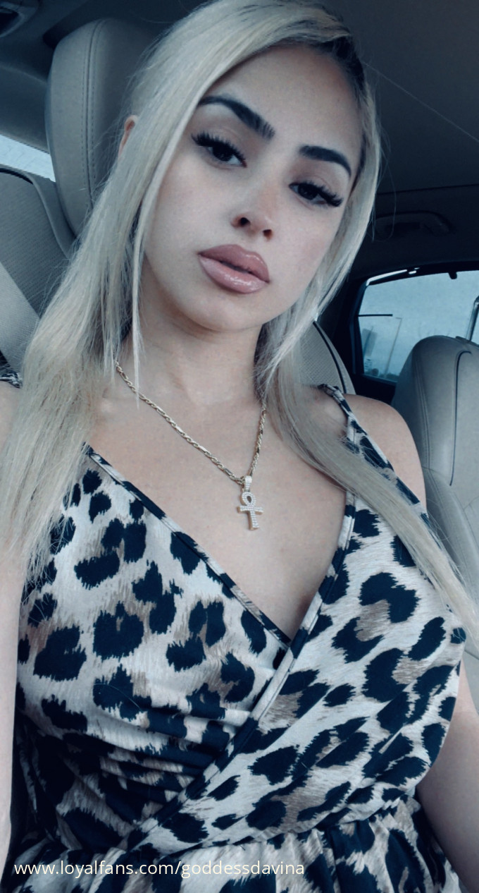 Are you a smart good good boy? - Goddess Davina Official Photos | www.Loyalfans.com