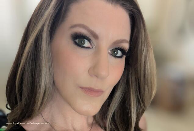 Tickle confession at the mall - Ashley Edmonds Official Profile | www ...