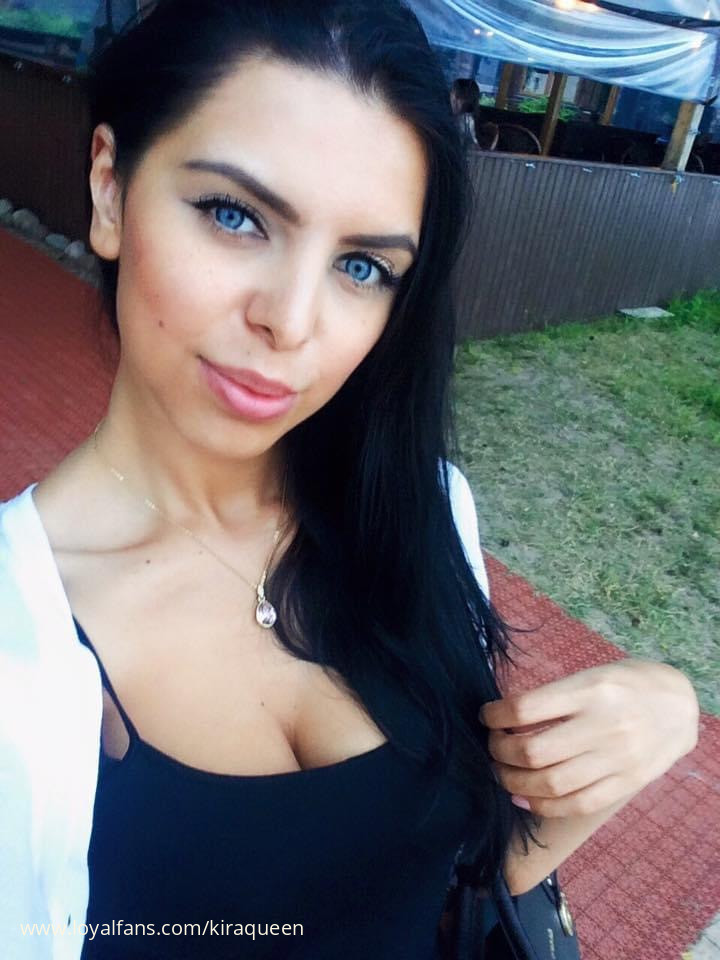 Kira Queen's videos and clips | Official account | LoyalFans