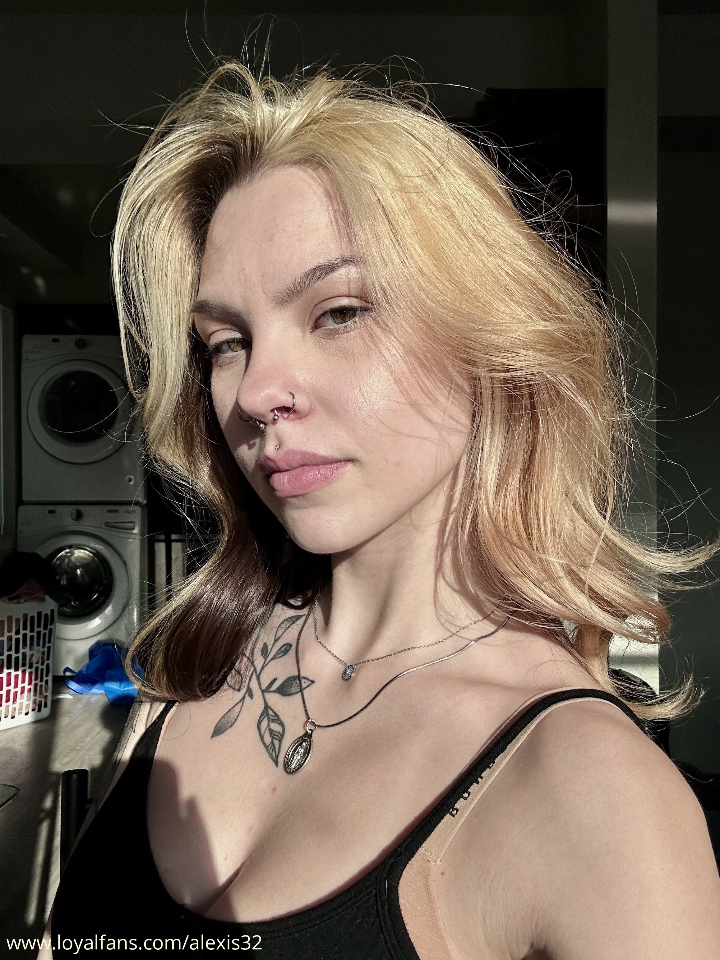 Alexis32's videos and clips | Official account | LoyalFans