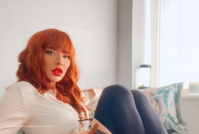 5 signs you need Findom therapy - DEBT DOCTOR therapy debt spit foot ...