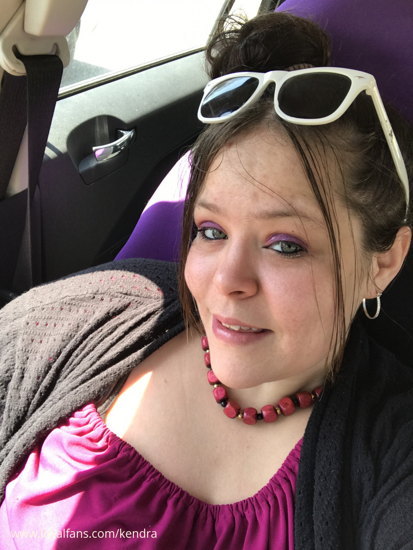 Kendra’s Official Social Fan Page | LoyalFans