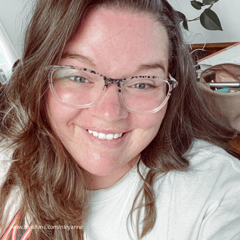 Riley Anne's videos and clips | Official account | LoyalFans