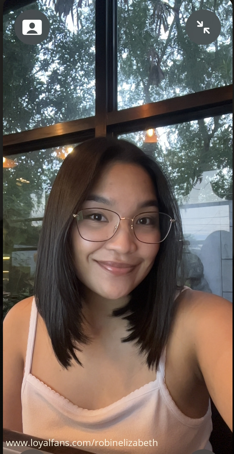 Robin Elizabeth's Official Social Fan Page | LoyalFans