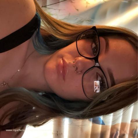 😸 - Princess Danielle Official Photos | www.Loyalfans.com