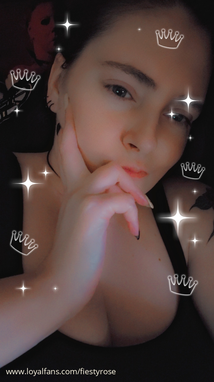 Fiesty Rose’s Official Social Fan Page | LoyalFans