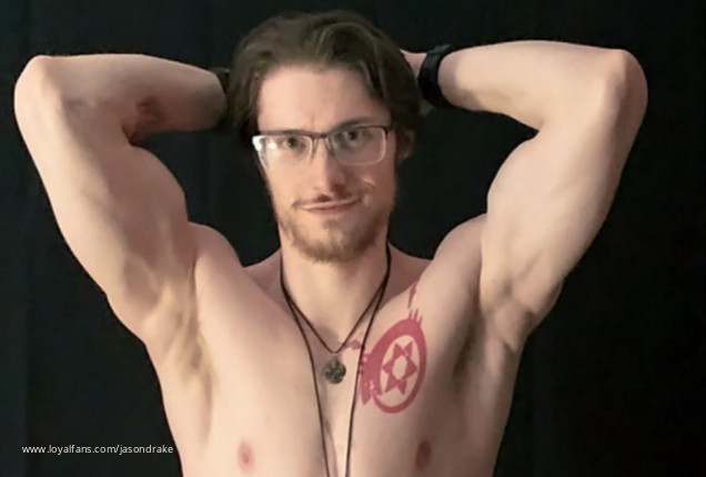 What people get on here vs on TikTok 😈😈 - Jason Drake Official Profile | www.Loyalfans.com