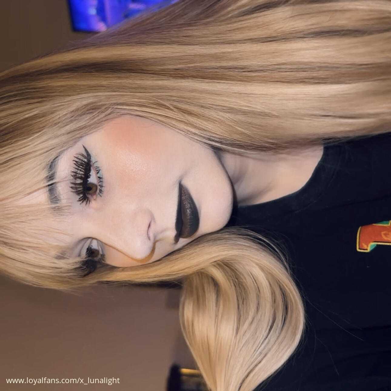 x Luna Light’s Official Social Fan Page | LoyalFans