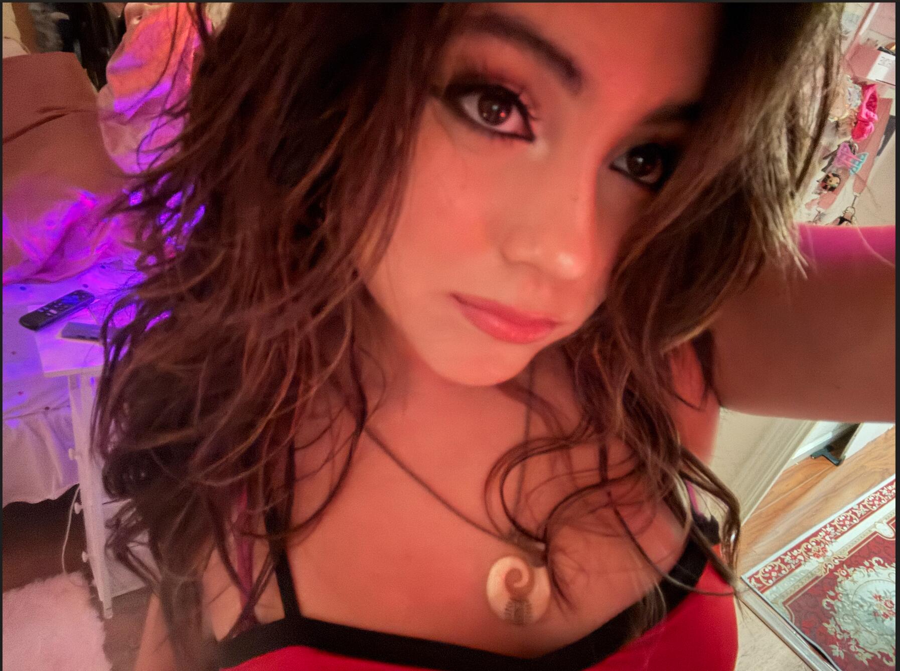 Brielle LaRue's Official Social Fan Page | LoyalFans