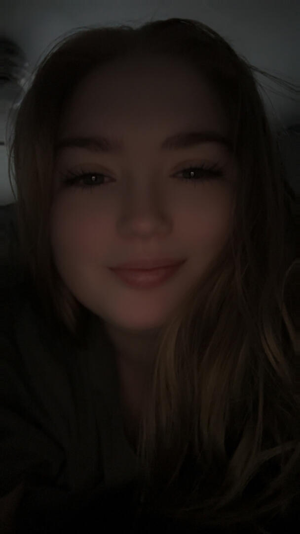 Angel Aleigha’s Official Social Fan Page | LoyalFans