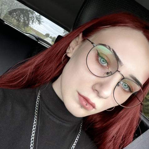 😏 - Red_Goddess_ Official Photos | www.Loyalfans.com