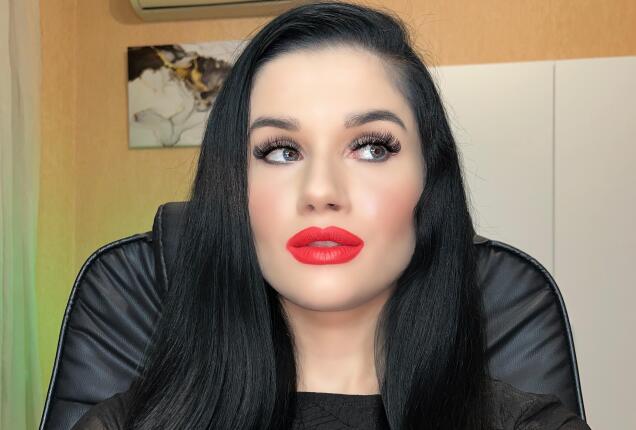 Why isn’t your money in my wallet yet? - Miss Kristi Official Photos ...