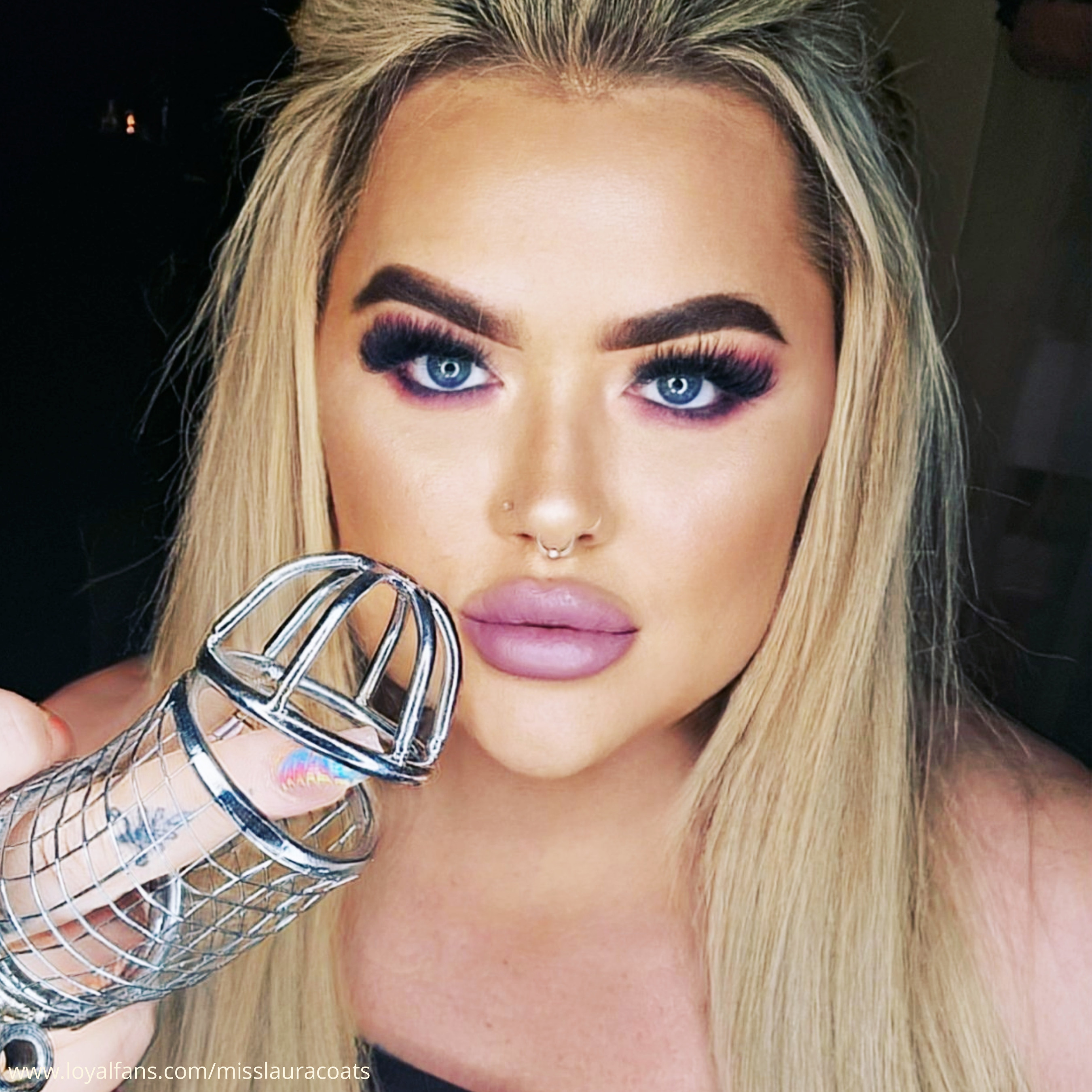 Misslauracoats's videos and clips | Official account | LoyalFans