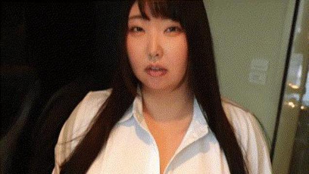 Momo Momose’s Official Social Fan Page | LoyalFans