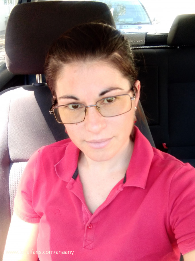 Anaany’s Official Social Fan Page | LoyalFans