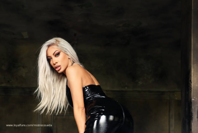 Worship my latex - Mistress Saida Official Photos | www.Loyalfans.com