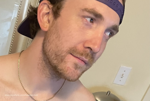 Barefoot Ball stomping ballbusting in cockbox Goddess ...