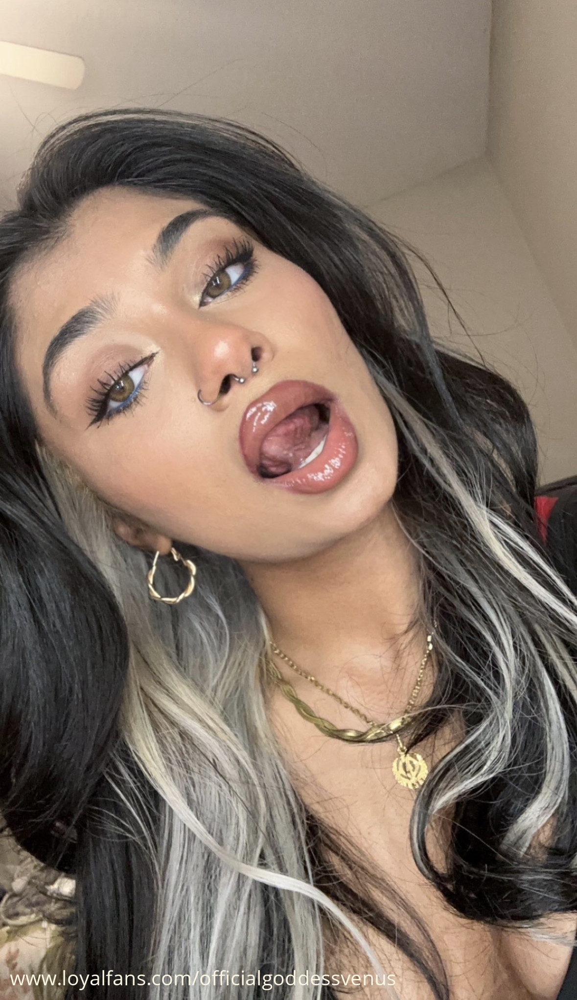 Official Goddess Venus’s Official Social Fan Page | LoyalFans