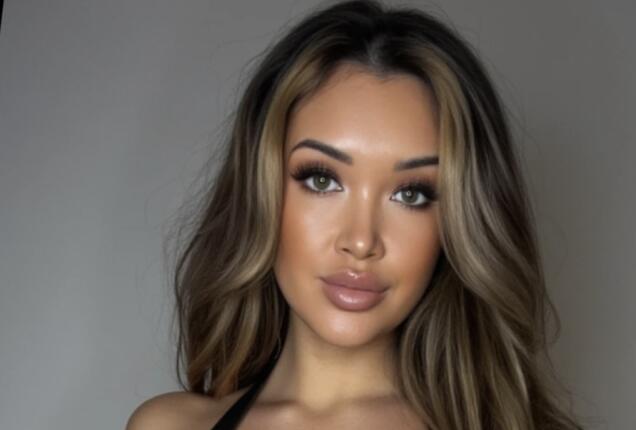 Worship my body - Goddess Megan l Official Photos | www.Loyalfans.com