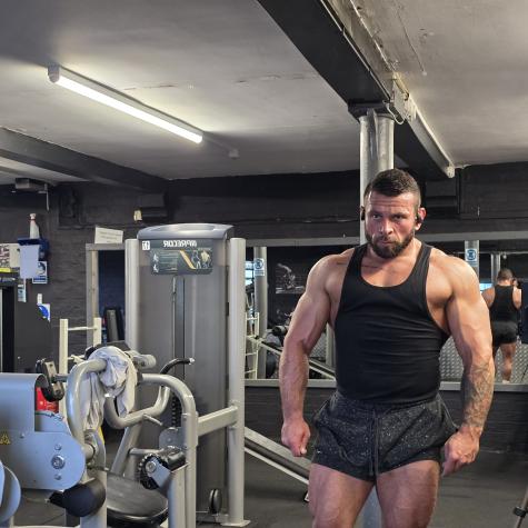 Lu Muscle’s Official Social Fan Page | LoyalFans