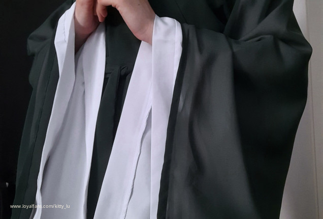 I love some different costumes 💚 - kitty Lu Official Photos | www.Loyalfans.com