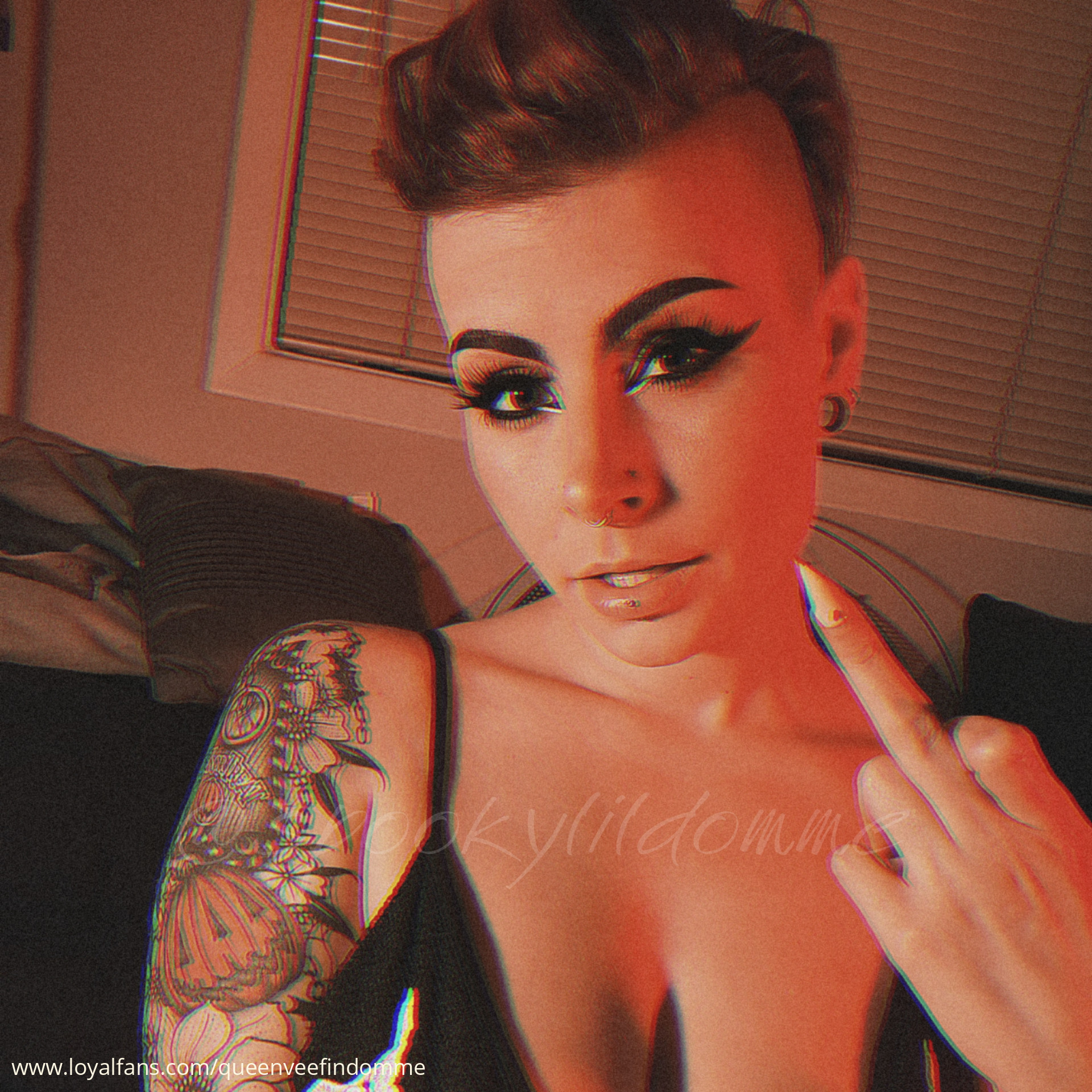 Mad Queen Effie Findom’s Official Social Fan Page | LoyalFans