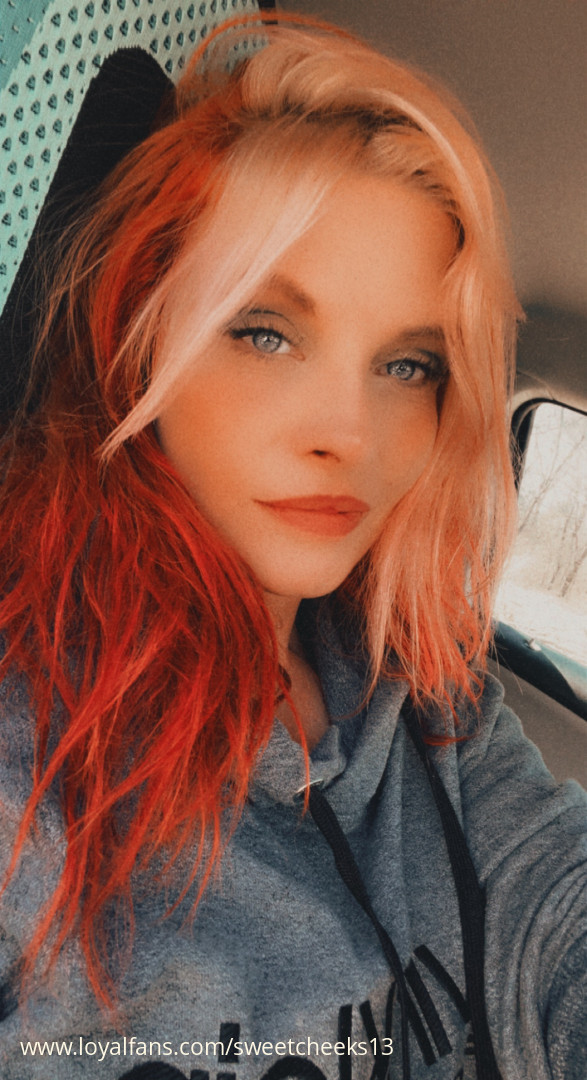 Sweetcheeks13’s Official Social Fan Page | LoyalFans