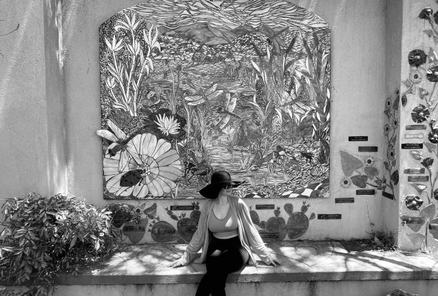 POV Goddess Frida lets you give her a pedicure 👣 - Goddess Frida ...