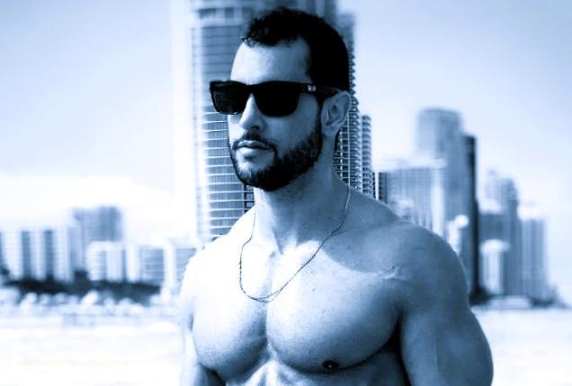 Squirting foursome with Esperanza Gomez and Mimi Boliviana - Duncan ...