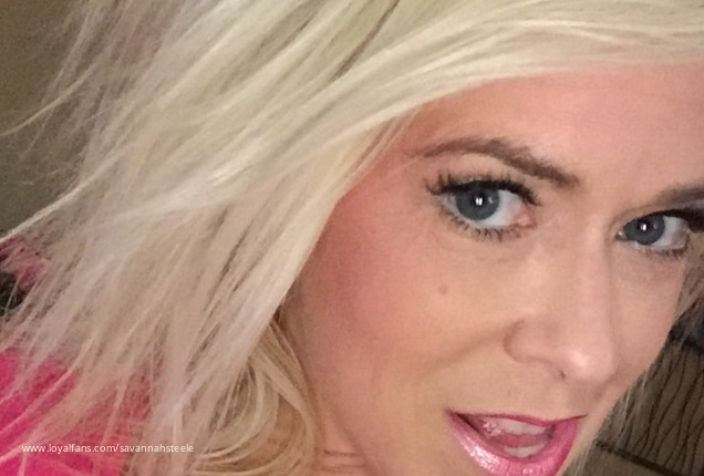 2019-09-02 MIrror Squirt Milf Twerk Stockings - SavannahSteele Official ...