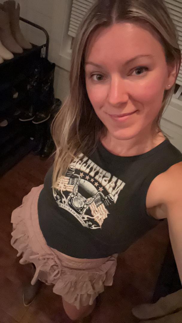 Hollyhartt's Official Social Fan Page | LoyalFans