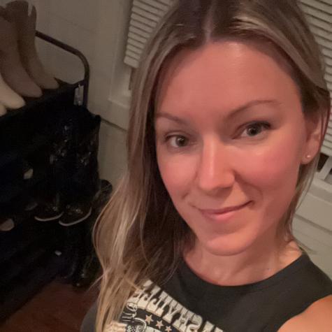 Hollyhartt's Official Social Fan Page | LoyalFans
