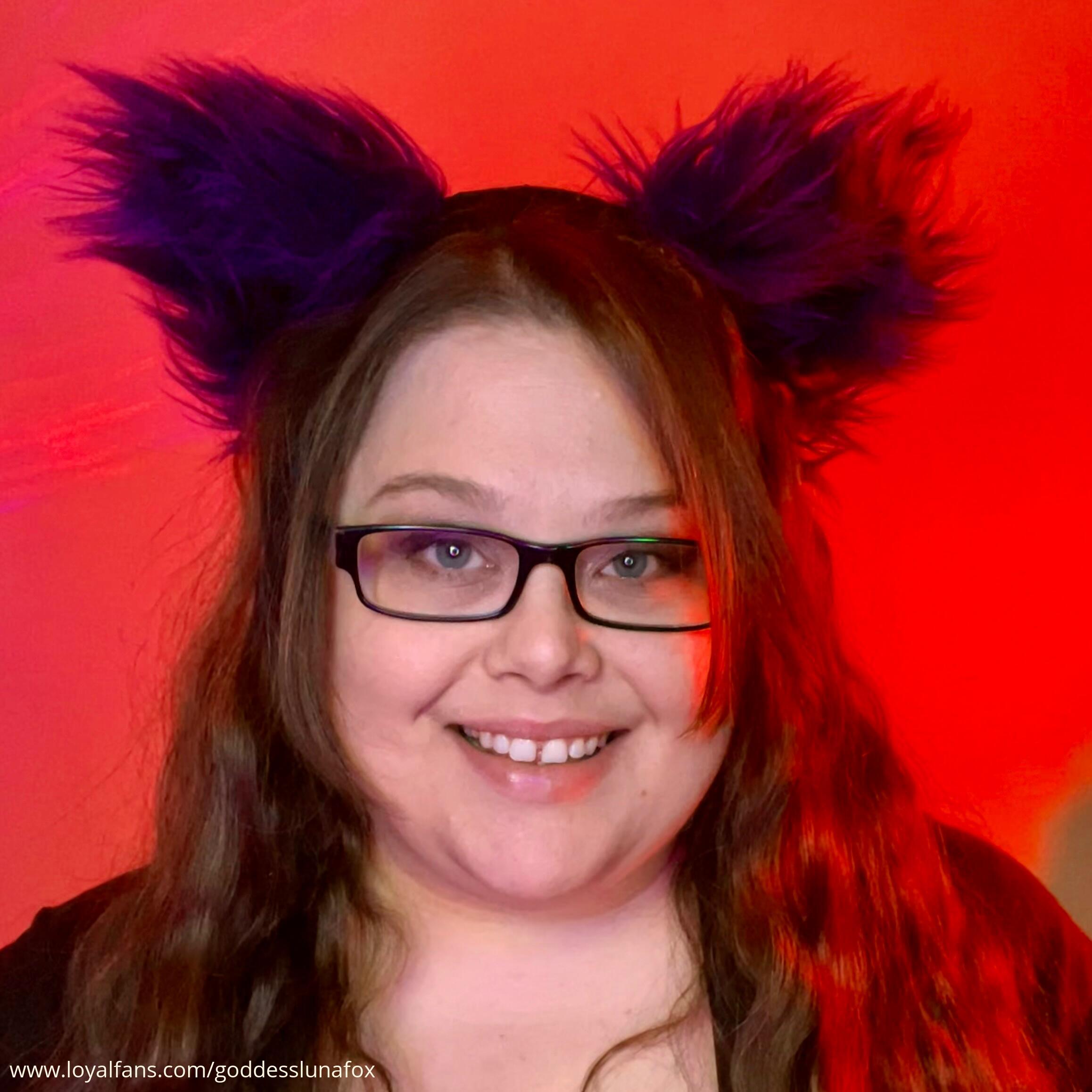 Goddess Luna Fox’s Official Social Fan Page | LoyalFans
