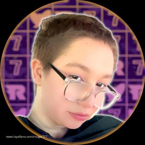 Maxine Rouge’s Official Social Fan Page | LoyalFans