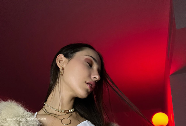 TW: Me ⚠️ - PrincessCin Findom Femdom Official Photos | LoyalFans