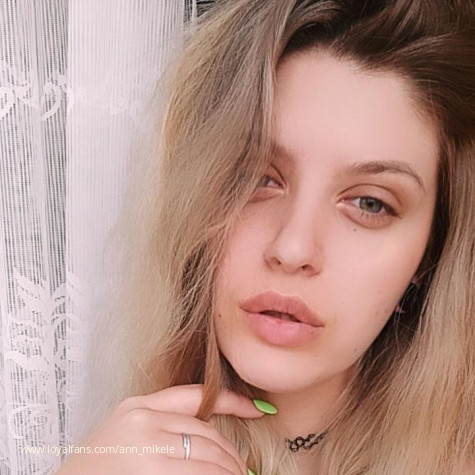 AnnMikele's Official Social Fan Page | LoyalFans