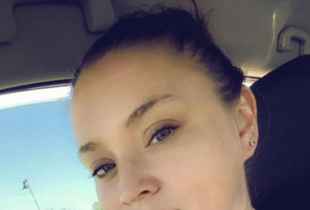 Beautiful day - The Qu33n Official Photos | www.Loyalfans.com