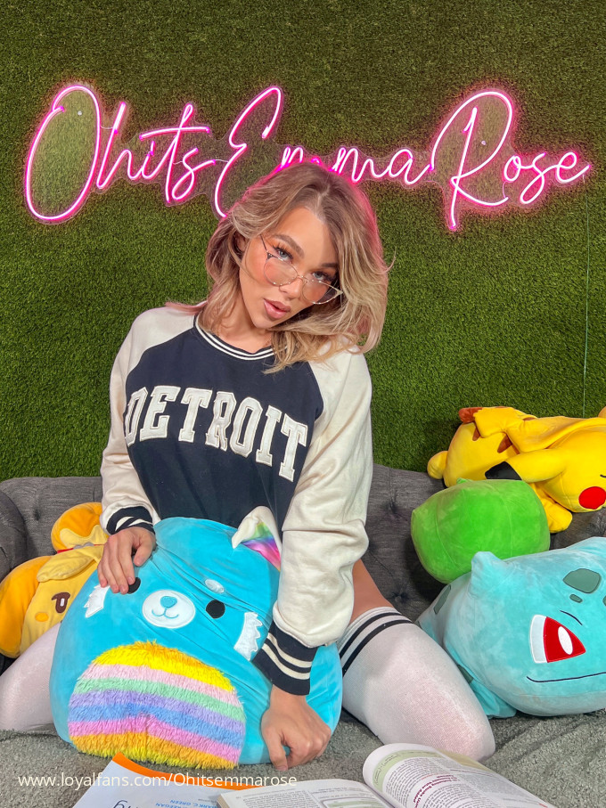 Will you be my toy? - Emma Rose Official Photos | www.Loyalfans.com