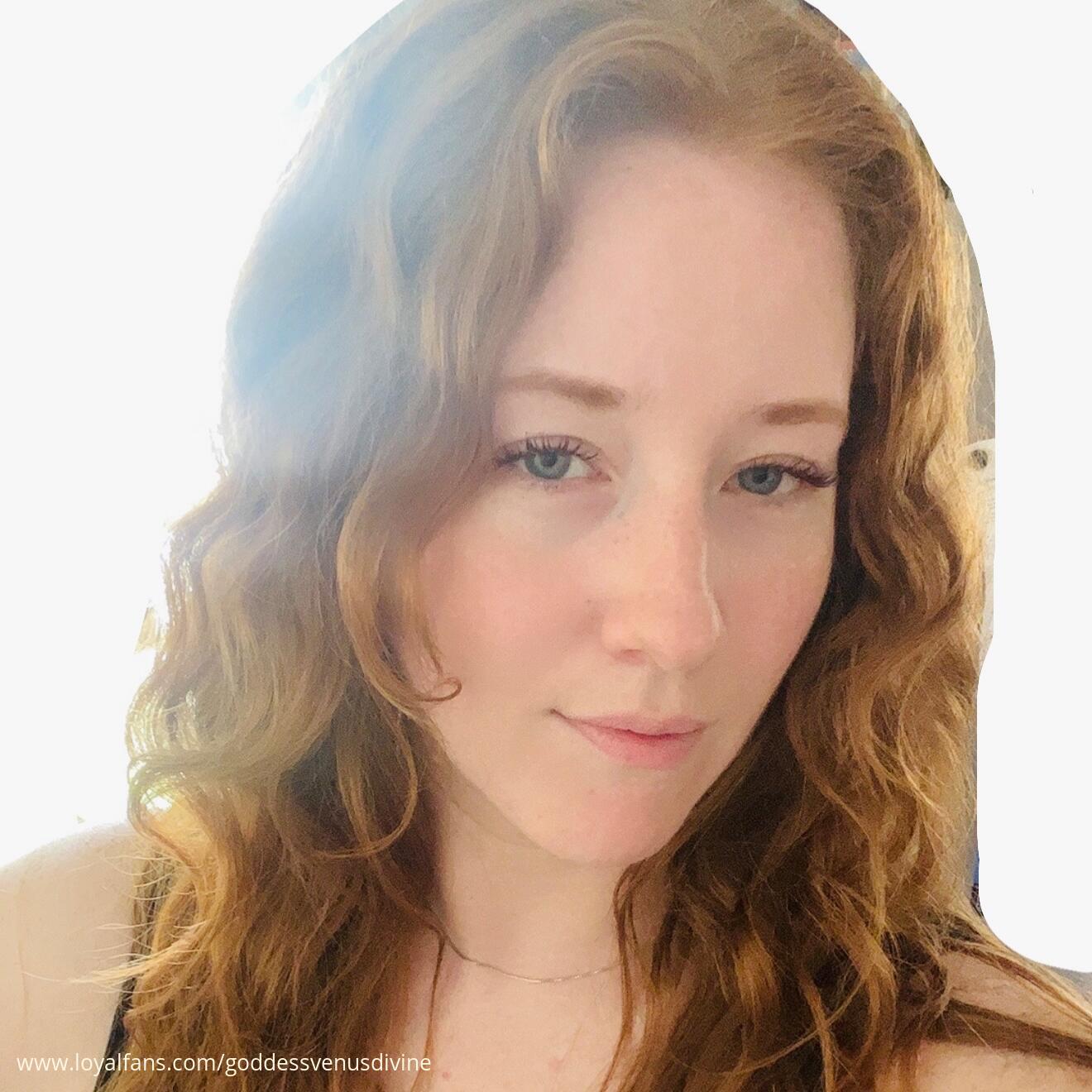 Spicy Ginger Goddess’s Official Social Fan Page | LoyalFans