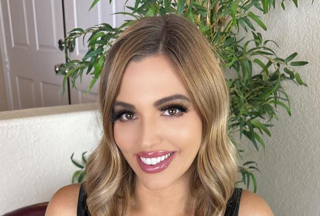 Ready to pay? - Heather Highborne Official Photos | www.Loyalfans.com